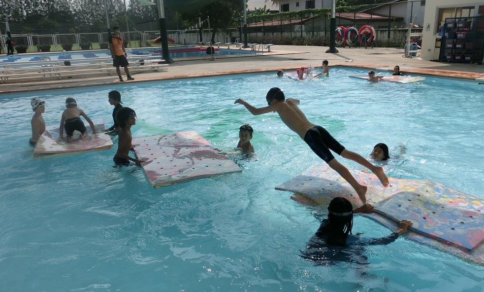 Pool Frogger PE activity - S&S Blog