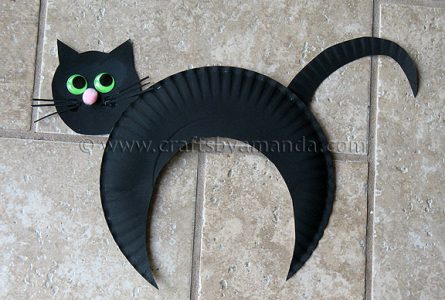black cat paper plate - S&S Blog