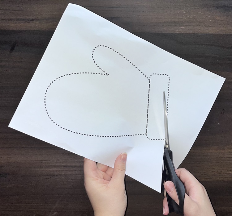 DIY Felt Mittens Craft for the Winter Season - Printable Templates - S ...