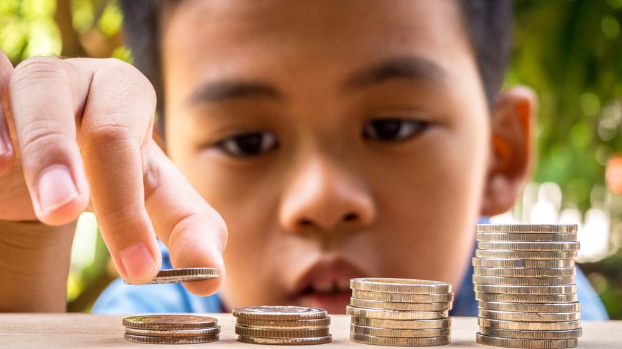 5 Practical Ways Schools Are Bringing Financial Literacy to Life - S&S Blog