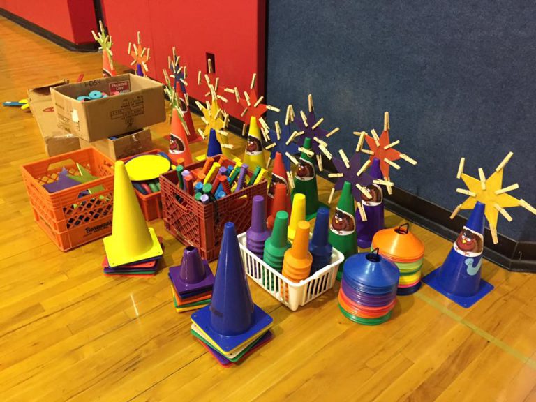 4 Fun & Festive Thanksgiving Games For Kids - S&S Blog